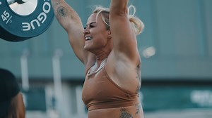 Watch Dani Speegle cruise through a 245-lb barbell complex. | The CrossFit Games