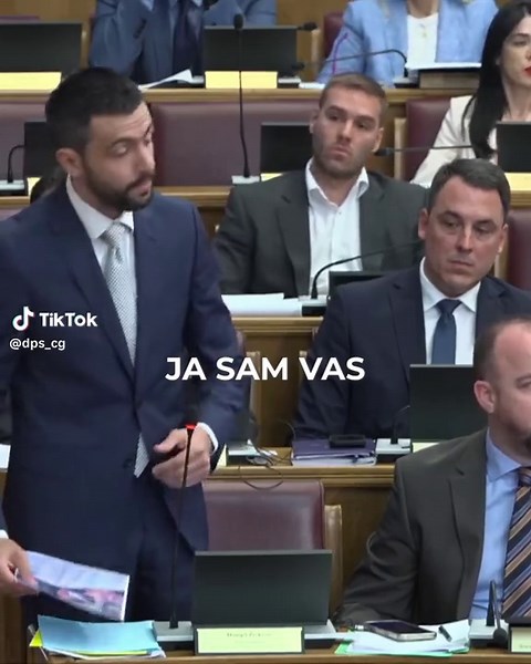 Živković pruža podršku Bojoviću u Ćacilendu