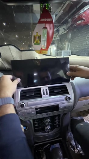 برادو 2022 | شاشة أندرويد تدعم كل إعدادات السيارة تبريد 🚘 تحديث قوي لبرادو 2022! تركيب شاشة أندرويد مع تحويلات التبريد المتكاملة، ودعم كامل لجميع إعدادات السيارة (كاميرات، صوت، تبريد، إعدادات المصنع). ✅ تحكم ذكي وسهل ✅ نظام تبريد شغال من الشاشة ✅ دعم CarPlay و Android Auto 📍 موقعنا: الأنبار - الرمادي - شارع الصناعة قرب الكراج الموحد 📞 للاستفسار: 07818919501 #برادو2022 #شاشات_سيارات #تقنية #تركيب_شاشات #الأنبار #الرمادي #اندرويد #carplay #شاشة_سيار #برادو2022 #شاشات_سيارات #تقنية #تركيب_شاشات 