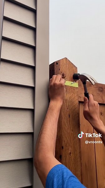 Bacyard solar lights @Costco Wholesale please sponsor me 😁 #solarlights #summer #backyard #diy #backyarddiy #renovation #myfirsthome #newhome #landscapedesign #landscaping