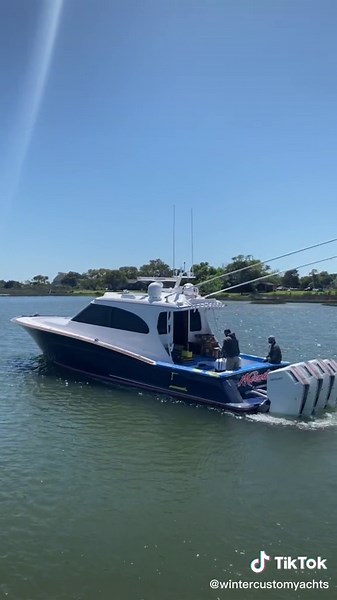 Winter Custom Yachts in North Carolina
