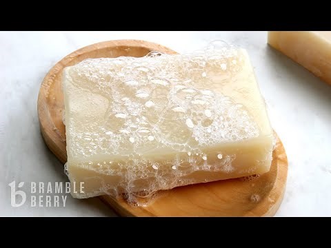 How to Make Beginner's Cold Process Soap - Beginner Project | Bramble Berry DIY Kit