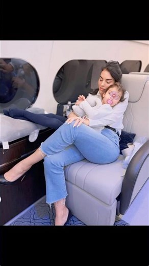 Princess🥰#Bella esmeralda è Georgina😍 happy moments#georginarodrguez #cr7family #geomama💞#love