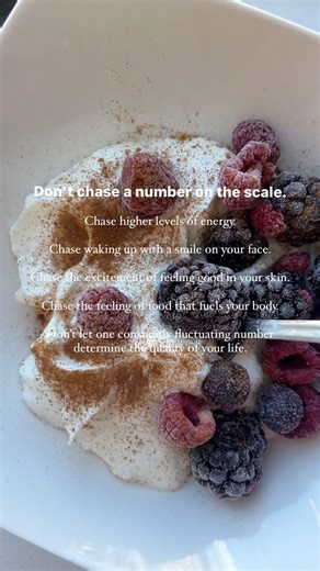 Chase a life that feels good to you. 🤍 Taking control of your holistic health is the first step to feeling good. The next Health Coach Training Program starts Monday, May 20th! This is your last chance of the year to take advantage of 50% off enrollment. 🎊 Link in bio to learn more and enroll today. #nutritionschool | Institute for Integrative Nutrition