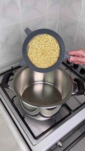 Ev Yapımı Aşure Tarifi ve Malzemeleri