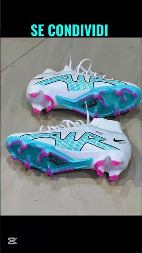 I tuoi scarpini da calcio solo se...