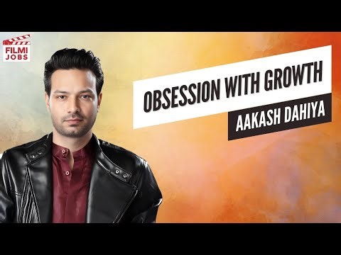 Aakash Dahiya on NSD, Theatre & Learning Acting From Legends 🎭 | Filmi Talks
