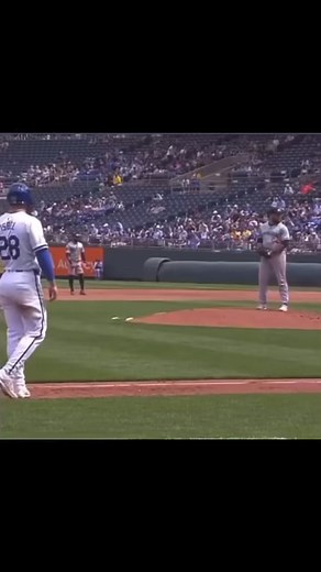 5K views · 59 reactions | LUCE DUARTE EN PRESENTACIÓN El sonorense Daniel Duarte tuvo muy buena actuación en su primer relevo de la temporada con los Mellizos de Minnesota al lanzar dos innings en blanco, con un hit, dos ponches y una base por bolas. Minnesota cayó 11-0 ante Reales de Kansas City. #LaCasaDelRey | BeisbolPuro | Facebook