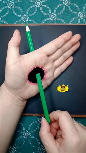 😱 Making a hole in the hand #Amazing #ytshorts