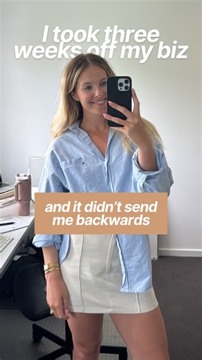 I was completely logged out of email, Slack and Circle for 2.5 weeks and nothing bad happened 🫨 And while yeah, I could have batched and scheduled content… I didn’t want to. Even better? I didn’t need to. ✔️ I had clients enrolled in my group program and 1:1 offers. ✔️ I had intentional space worked in so they knew I’d be offline but still felt supported. ✔️ I had wrapped up all my promotions and campaigns for the year. ✔️ I still had followers coming in and enquiries landing in my inbox. Don’t