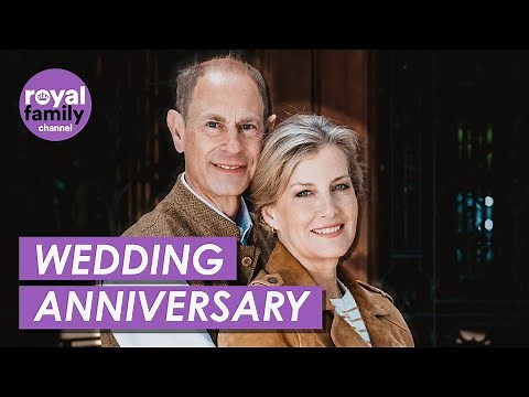 Edward and Sophie Beam in 25th Wedding Anniversary Photo