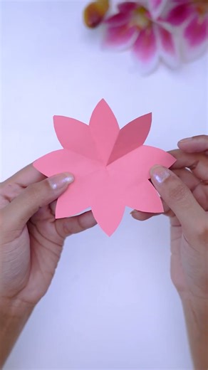 Easy Paper Strawberry | DIY Strawberries | DIY PAPER STRAWBERRY #papercraft #origamistrawberry #diy