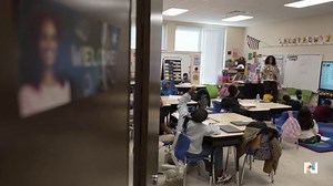 Third grade teacher becomes TikTok sensation for her financial lessons