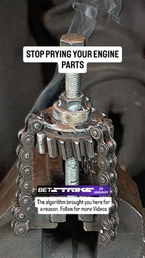 4.2K views | Forceful leverage on a stuck variator inside a cast...