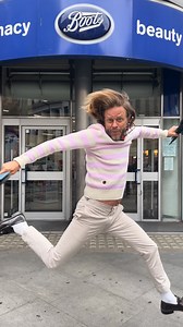 Our brushes are finally in @bootsuk yaaaaaay 🚀 🥳 Not just online but actually in Boots the store…for real! Which means you can go along and check ‘em out….so what are you waiting for? 🤣❤️❤️❤️ | mdlondon