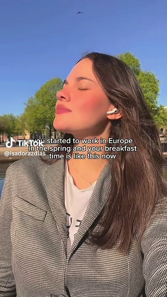 such a feeling 🌞 #fyp #europe #spring #workabroad #amsterdam #thenetherlands #expat