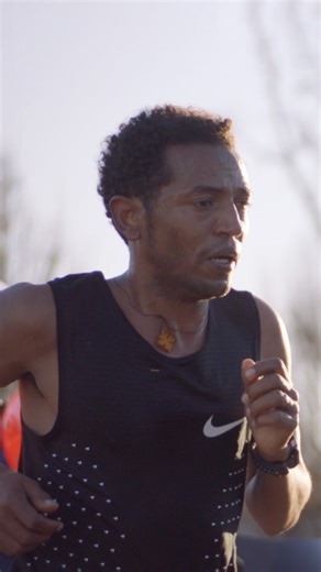 146K views · 863 reactions | What does it really take to run a marathon in under two hours? From ideal course conditions to race day temperatures to shoe design, every variable matters. #Breaking2 is now streaming on Disney+. | National Geographic Science | Facebook