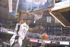 David Robinson's incredible speed on the fast break