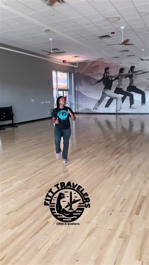 Come join in on the November Fitness Challenge with: DAY 3 15 SECONDS HIGH KNEES 6 SIDE-HOP BURPEES 10 POP SQUATS 10 JUMP LUNGES 6 CALF RAISE INCHWORMS 10 PLANK UPS #free#noexcuses #workoutmotivation#fullbodyworkout#hitworkouts