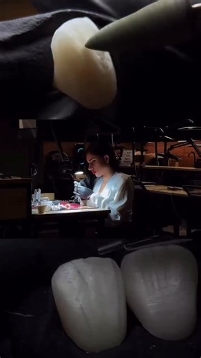 The stages of modeling the anatomical shape of a tooth 🦷 🦈 🦈🦈 🦈🦈 🦈🦈 🦈🦈 🦈🦈 🦈🦈 🦈 🚶‍♂️‍➡️ Visit my page, there’s a lot of educational content there, including free stuff 🙏👍 💌Follow 👉@akulova_1990 — learn to be a TOP technician in just 5 minutes a day | Akulova Anna