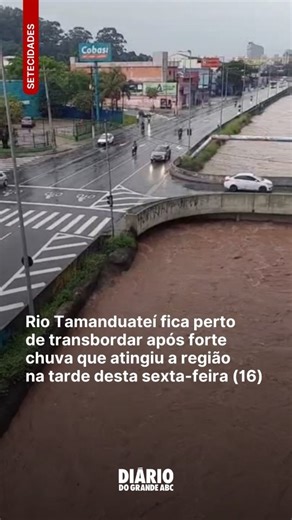 Diário do Grande ABC on Instagram: "Pelo segundo dia consecutivo, a forte chuva voltou a causar transtornos no Grande ABC nesta sexta-feira (16), com registro de diversos pontos de alagamento. Na quinta-feira (15), a chuva intensa já havia provocado alagamentos, quedas de árvores e prejuízos em cidades da região. Segundo as prefeituras, Santo André, São Caetano, Diadema, Mauá e Ribeirão Pires registraram ocorrências devido ao grande volume de água em curto período. Na noite de quinta, 4.072 imó