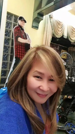 LOVE is in the HAIR 💇‍♀️❤️👩‍🦰 #ChunkyHairHiglights & #HairColor #homeservice #foryou #fypシ゚ January 29,2024 #fbreelsvideo #feelingbeautiful 😊✌️🙃 Thanks Vicky 😘 | Madelyn Regino