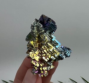 Amazing Bismuth , Gemstone Bismuth, Rainbow Crystal , Bistmuth Crystal, Bismuth Mineral Specimen, NA3802 - Etsy