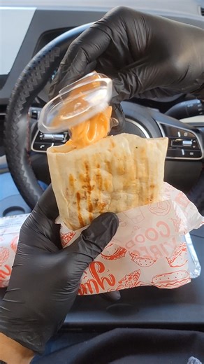 Drive with Foodie | Riyaz Pasha on Instagram: "✨ Cafe Jafri : the best cloud kitchen in First lancer , Masab tank >Only for online delivery and takeaway ✨ For order Contact: 9603233903 @cafe_jafri @cafe_jafri @cafe_jafri >Peri Peri Chicken pizza -169/- >Peri Peri Chicken Burger -129/- >Crispy chicken wrap- 139/- >Cheese loaded fries- 129/- >Chocolate strawberry brownie delight- 179/- > mini brownie delight - 109/- TASTE : ⭐ ⭐ ⭐ ⭐ ⭐ . . 📍 Location: beside khadriya masjid , First lancer , Masab t