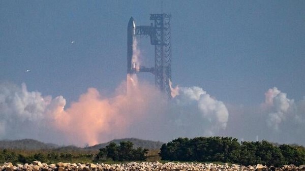 What we know about SpaceX Starship's failed test flight