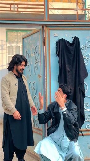 ABDUL MANAN SARAJI on Instagram‎: "وقتی از زن مه بد مه میایه😂🤣 @manan_serajeia_ @manan_serajeia_"‎