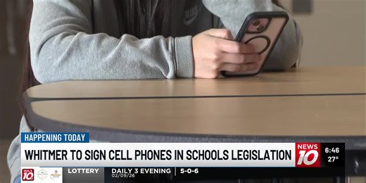 Gov. Whitmer to sign legislation banning cellphones in class