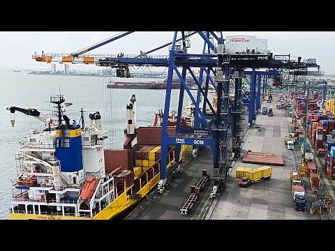 How We Load and Unload the Paoay Cargo Ship | Quay Crane Operation