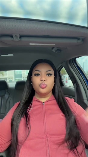 Stylish Glueless Wig Review from OQ Hair Shop