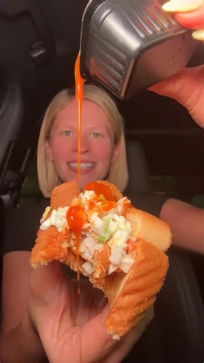 Samantha Milton | Zaxby’s (550 cals + 40g protein) Here’s how to order: Big Zax Snak meal with NO FRIES- coleslaw instead- and tongue torch sauce. Diet Coke... | Instagram
