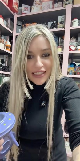 QUEMADOR DE CERAS AROMATICAS Y ACEITES OVNI MORADO. #regalos #alien