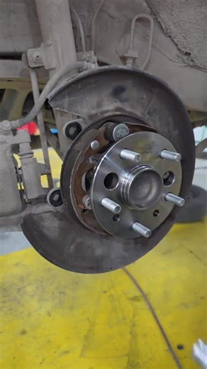 rear hub bearing replacement guide #changing #reelspost #usa #mixeco #losangeles #reels #reelsvideos #reelsviralシ #california #reelsforyou #usa🇺🇸 #automotive #paris #tokyo #canada #reelsfbシ #france #mechanic #reelsfyp #newyork #english #diy | Peter Rosser