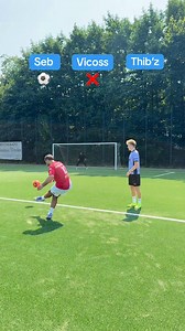 Free Kick Challenge vs Pitch Addict | Freekickerz