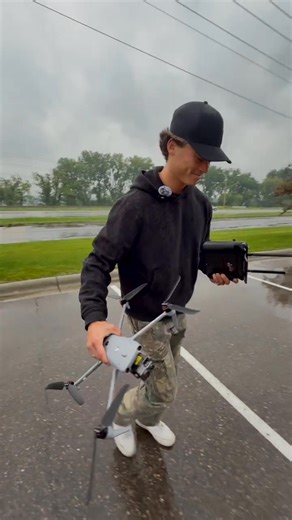 We saw the comments and had to find out for ourselves. Yes, the Autel EVO Max 4T really flew in rain and wind. Disclaimer: IP43 means water-resistant, not waterproof. So light rain isn’t a dealbreaker — just fly responsibly. 🛰️ Autel EVO Max 4T #Autelevo #Max4T #DroneTest #DroneInRain #MaverickDrone #IP43 #WeatherResistance | Maverick Drone Systems