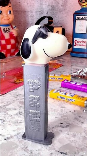Snoopy Pez Dispenser Vintage Collectible Unboxing!😎