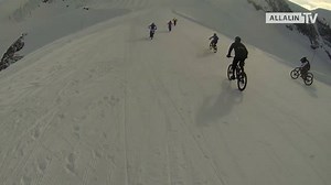 Glacier Bike Downhill Saas-Fee, 11.3.2017 - Das wohl verrückteste Downhillrennen der Welt - nichts für schwache Nerven! ****************** Glacier Bike Downhill Saas-Fee, 11.3.2017 - This incredible event really gets the adrenaline pumping - for the spectators as well as the competitors! http://www.saas-fee.ch/de/winterevents/glacier-bike-downhill/ | Saas-Fee