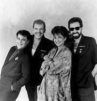 Miami Sound Machine: Best songs, Albums and Concerts - Mozaart