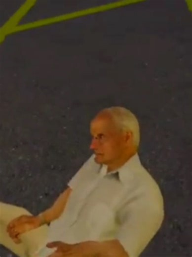 Fragile Old Man #fyp #fypシ #funny #vr