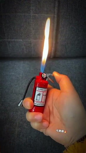🔥 Mini Fire Extinguisher Lighter – Powerful Flame Test & Cool Gadget Review 😱🔥