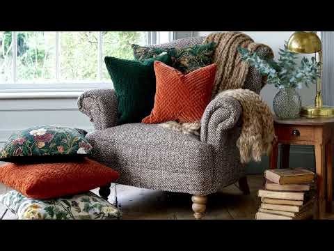 Grandmacore Fall Farmhouse Decorating Inspiration with Affordable Rustic Ideas