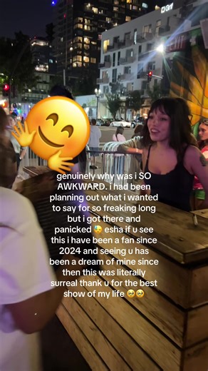 i felt so rude asking her to sign my shirt and being awkward the whole time if u see this diva i love u @esha tewari #eshatewari #wraithtour #fyp #viral #sandiego