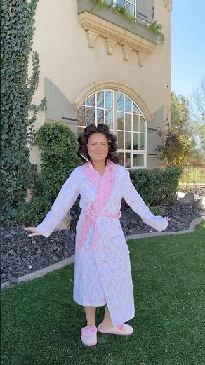 Can’t stop smiling… I LOVE this dress....✨ ‪@altamodabridal‬ #notenoughnelsons #wedding #16kids