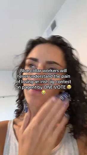 Download Pagent now! 🤩 #amish #usa #amishlookalike #contest #fashion | Pagent