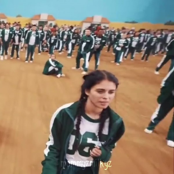 067 Mr Beast's Squid Game Player and Scenes