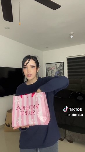 Heidi's Victoria's Secret Perfume Haul and Style Update