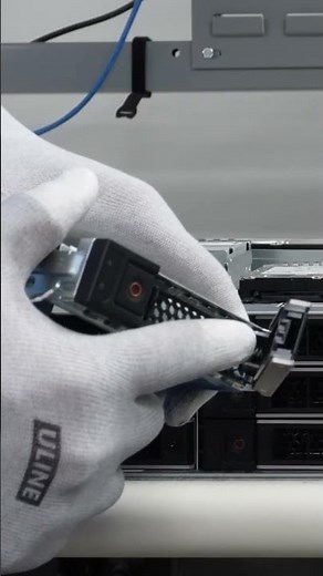 Dell PowerEdge R750xs | Drives Install | #dell #solidstatedrive #harddrive #tech #howto #drive